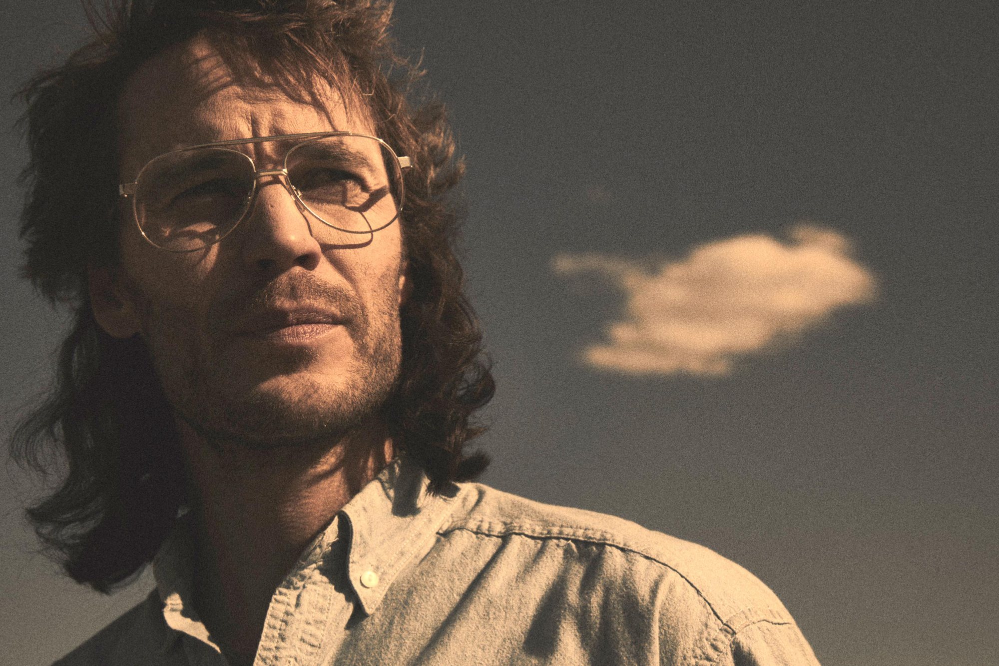 'Waco' Trailer: Taylor Kitsch Plays Sect Leader David Koresh In Six ... 'Waco' Trailer: Taylor Kitsch Plays Sect Leader David Koresh In Six ...