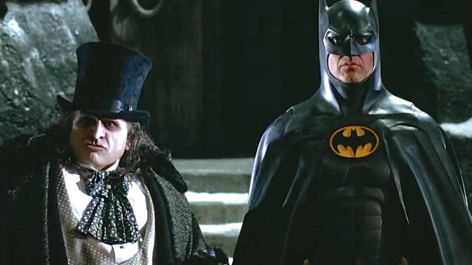 30 Years Later, Tim Burton Is Proud Of Batman Returns, His 'Weird ...