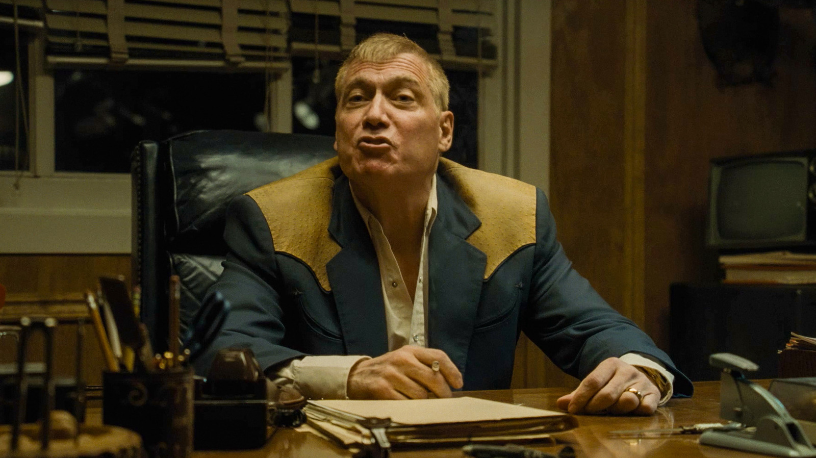 Une scène supprimée de Iron Claw aurait privé Fritz de son extérieur ...