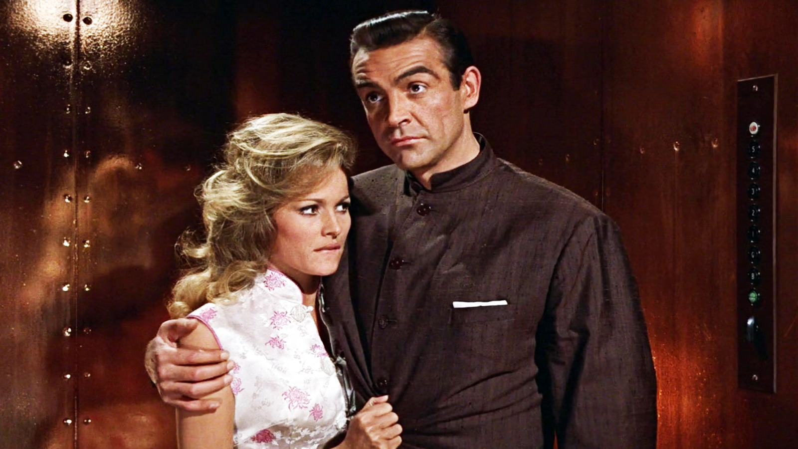 Joe Roberts - Journalist Profile - Intelligent Relations