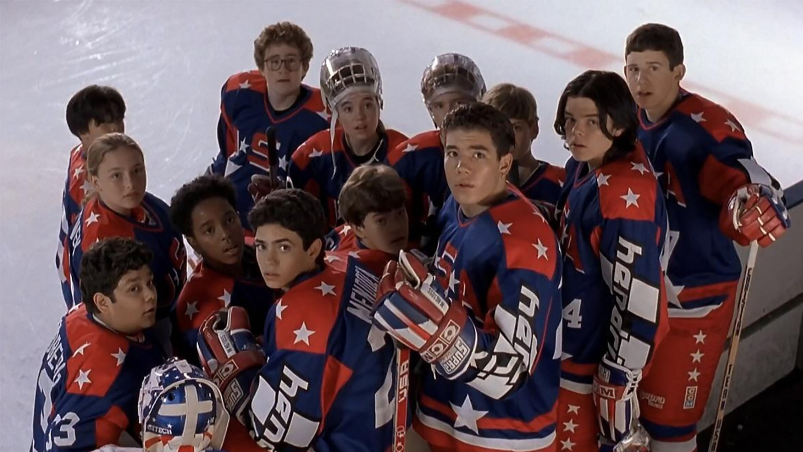 A Home Alone Deleted Scene Features A Future Mighty Ducks Star