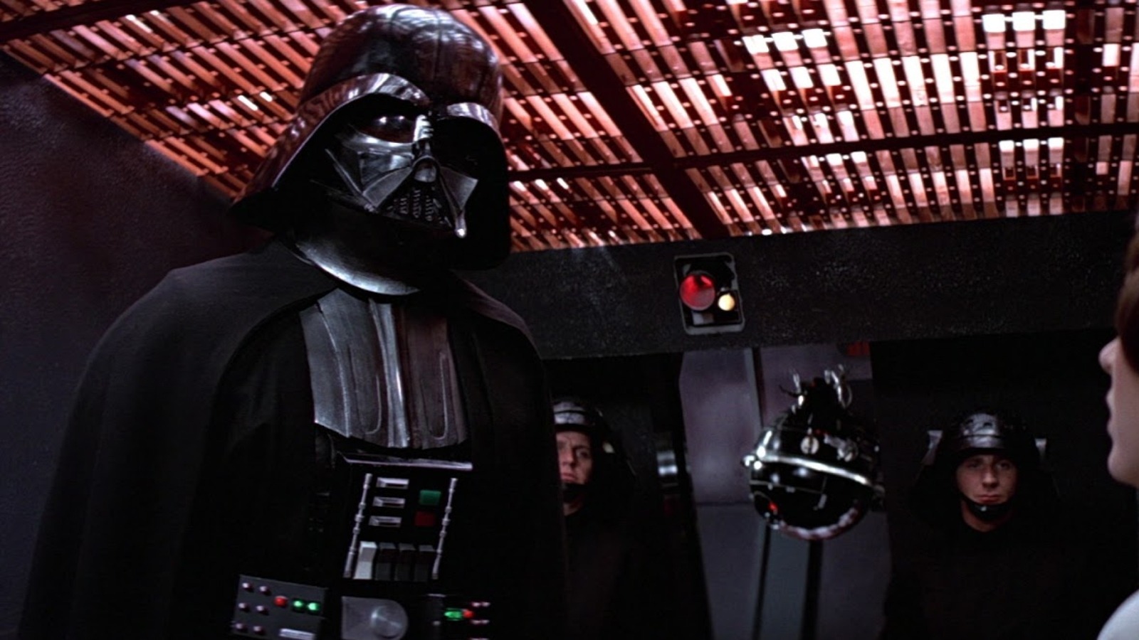 A Volcano Stopped The Voice And Body Of Star Wars' Darth Vader From ...