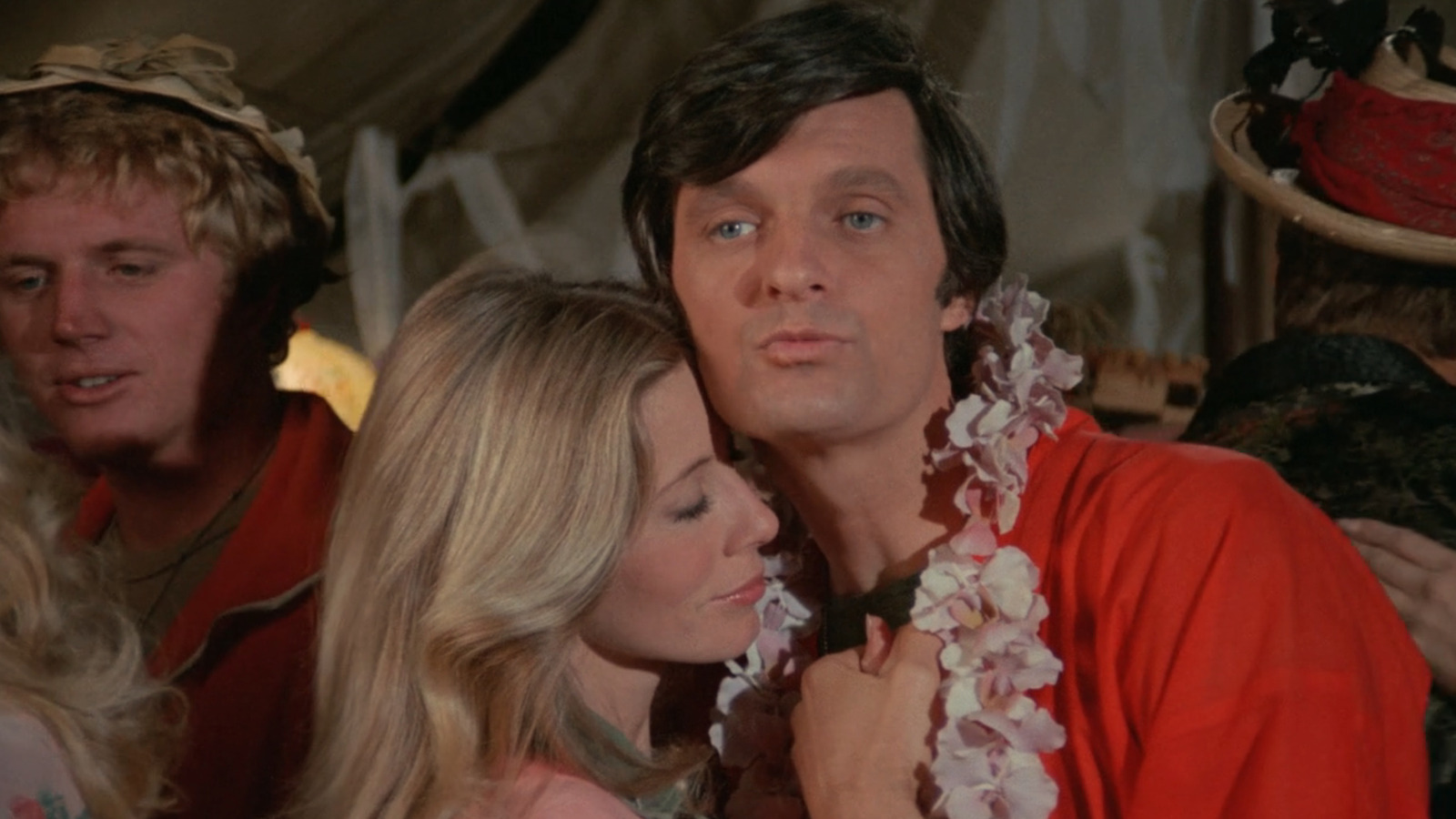 Alan Alda Brilliantly Improvised Hawkeye's Very First M*A*S*H Scene