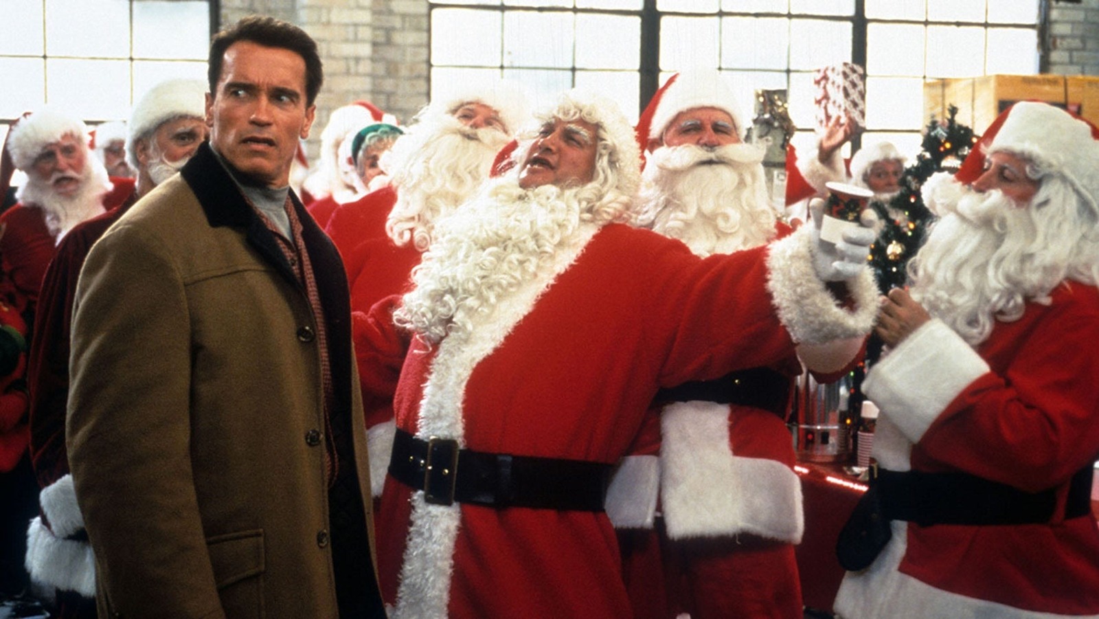 Arnold Schwarzenegger And Alan Ritchson Are Making A Christmas Comedy ...