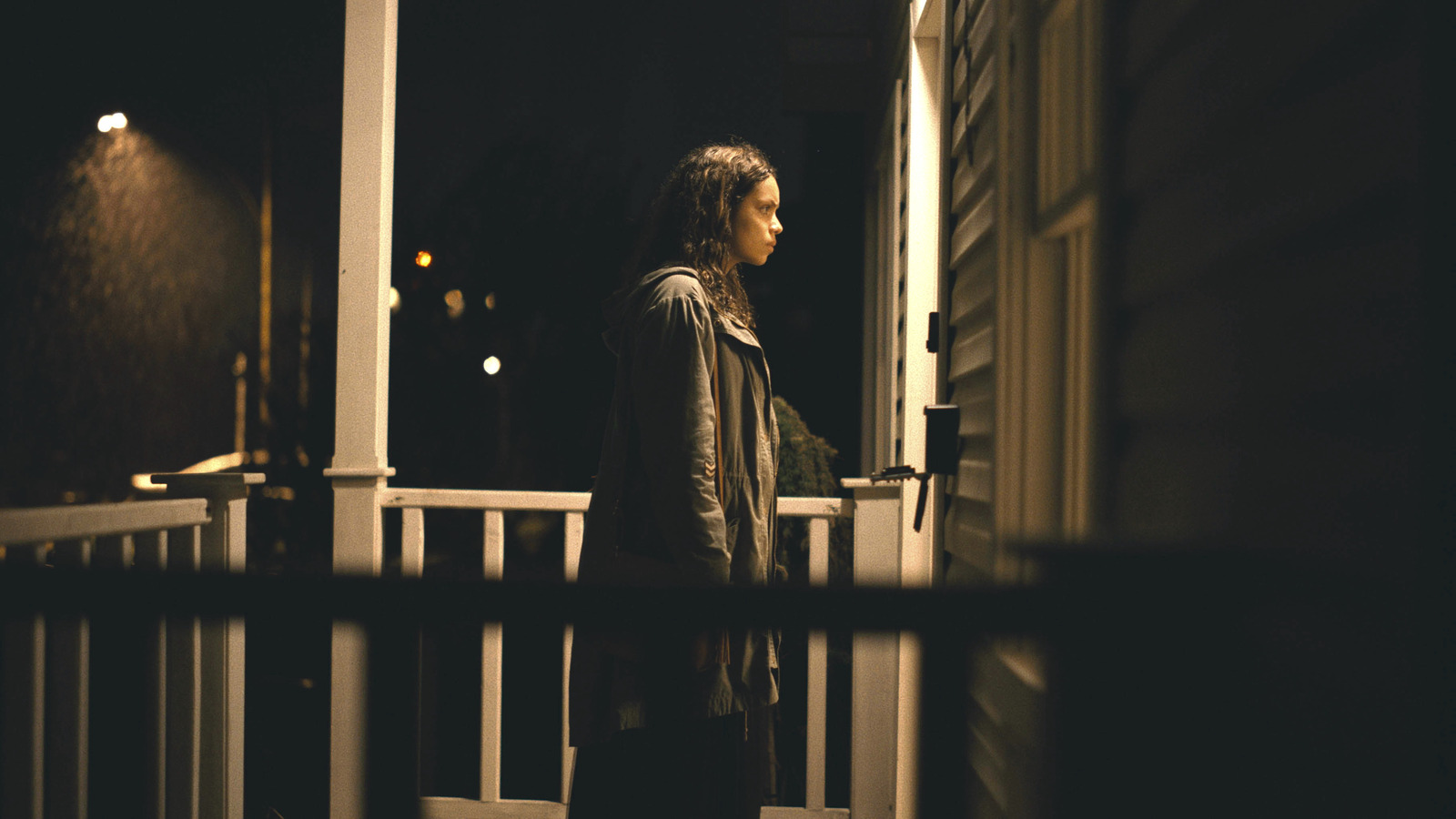 Barbarian Director Zach Cregger Listens To Death Metal To Fall Asleep ...