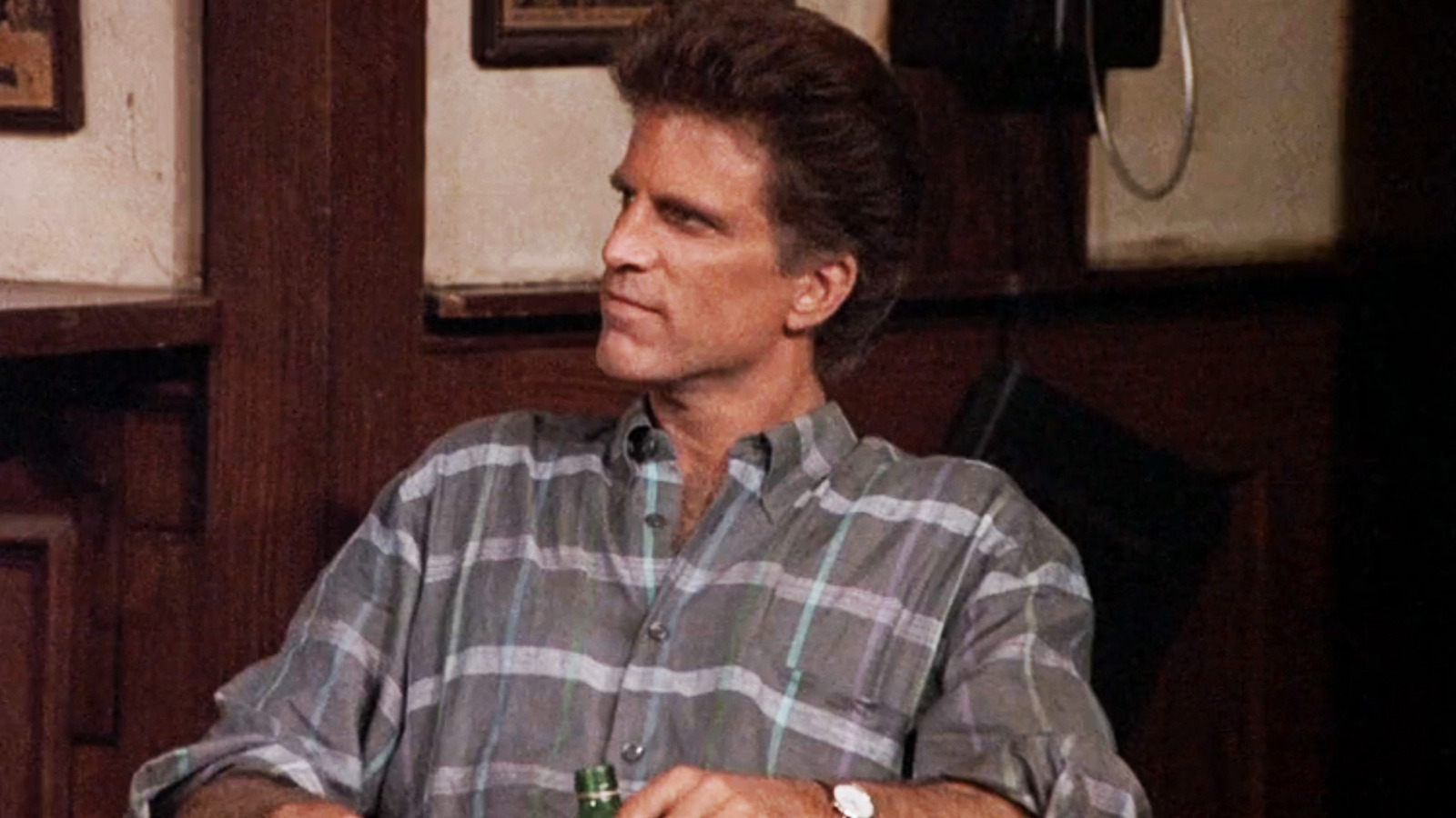 Cheers Writers Had To Scrap Their Initial Series Finale Plan Thanks To ...