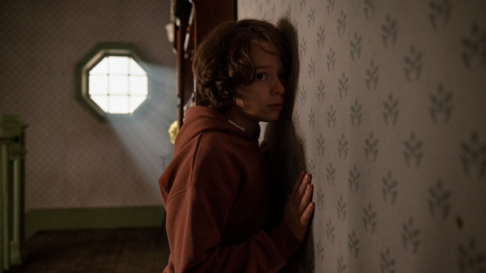 Cobweb Ending Explained: Beware What Crawls Inside The Walls