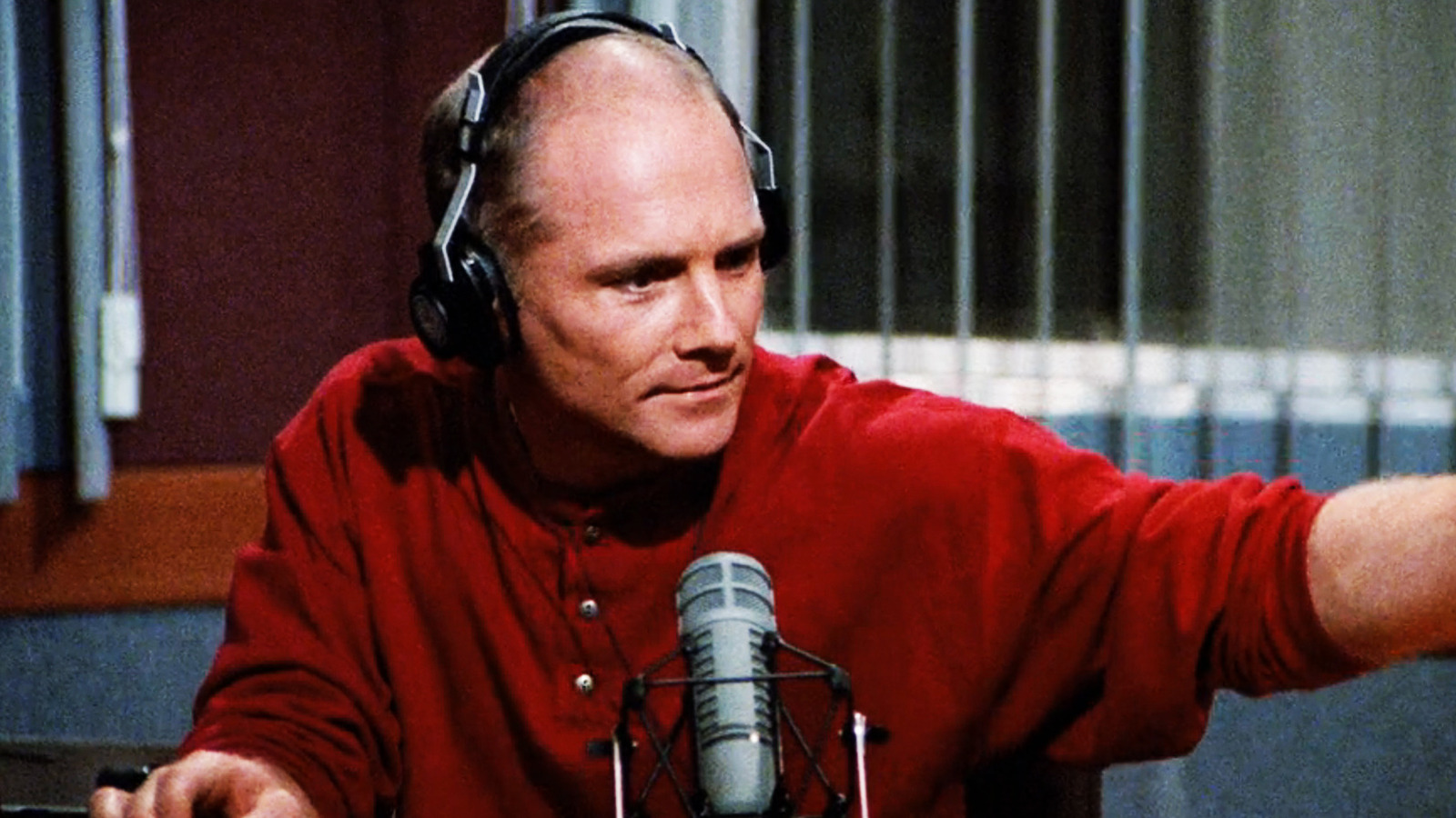 Dan Butler a fait ses débuts dans une émission bien-aimée des années 80 ...