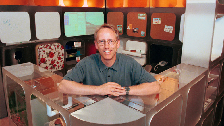 Dilbert's Bizarre Live-Action TV Pilot Is Impossible To Watch Today