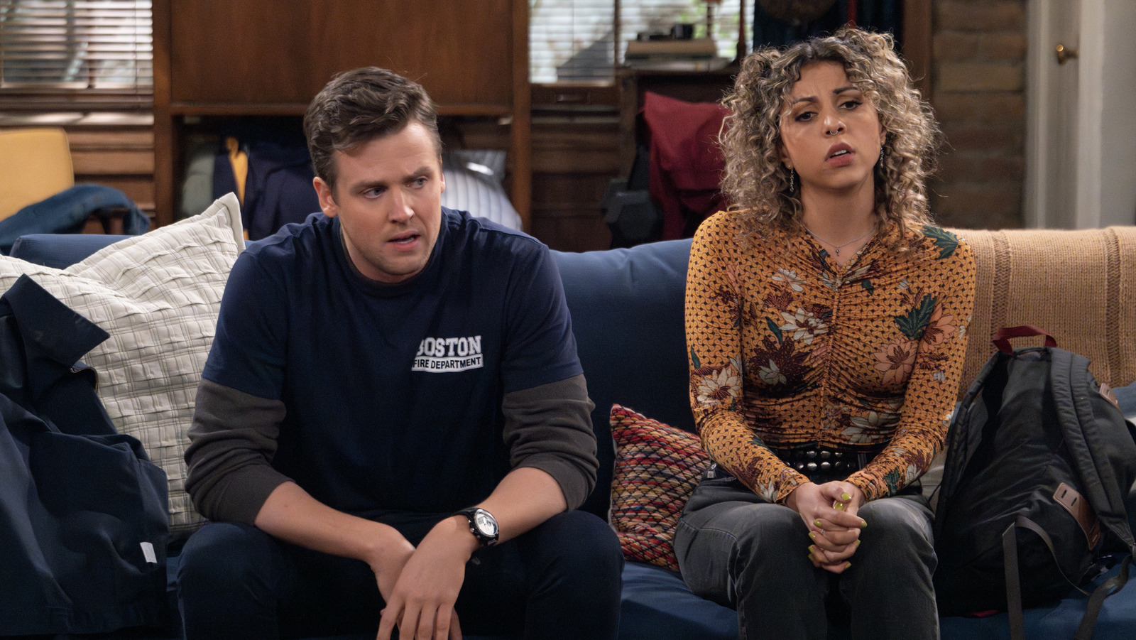 Does The Frasier Revival's New Will-They-Won't-They Relationship Have ...