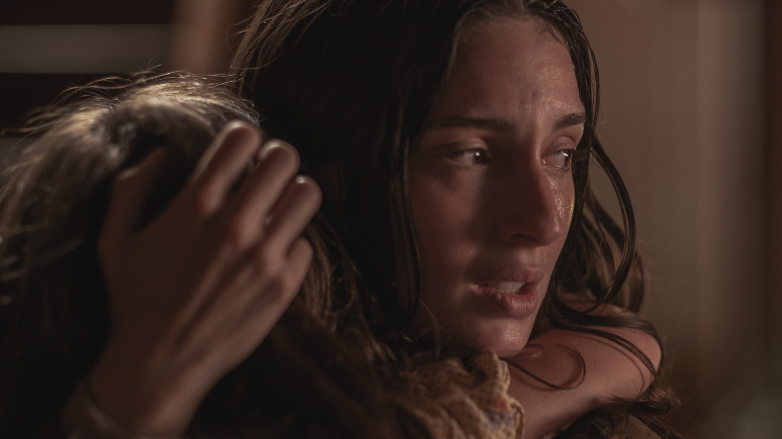 Fever Dream Trailer: A Spanish Thriller With An Eerie Approach To Motherhood