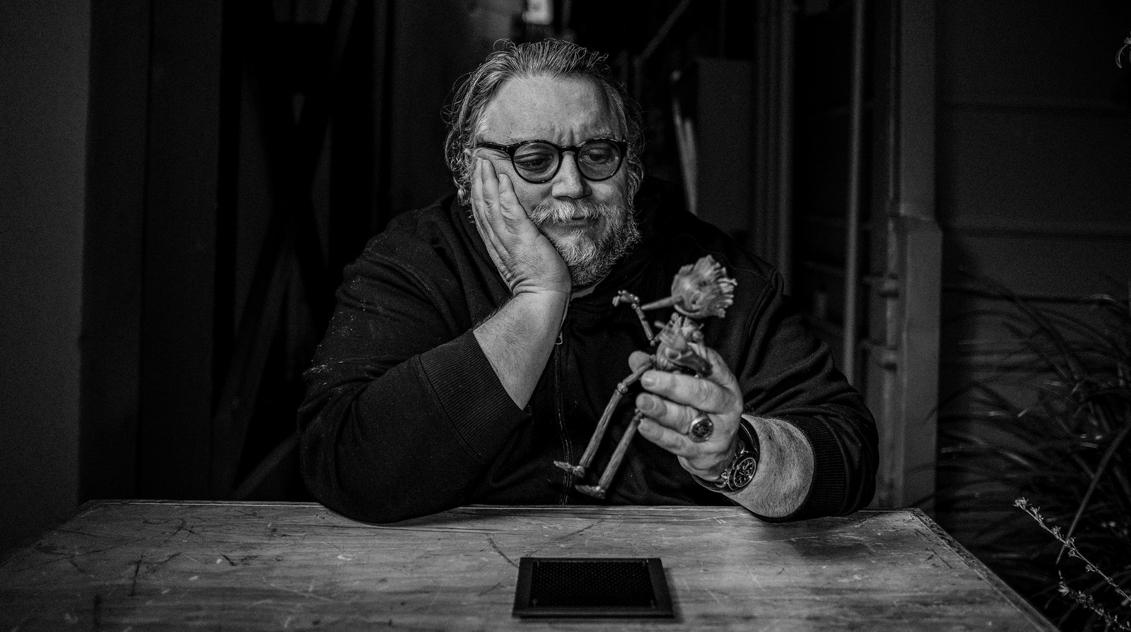 Guillermo Del Toro Now Wants To Make At The Mountains Of Madness As A ...