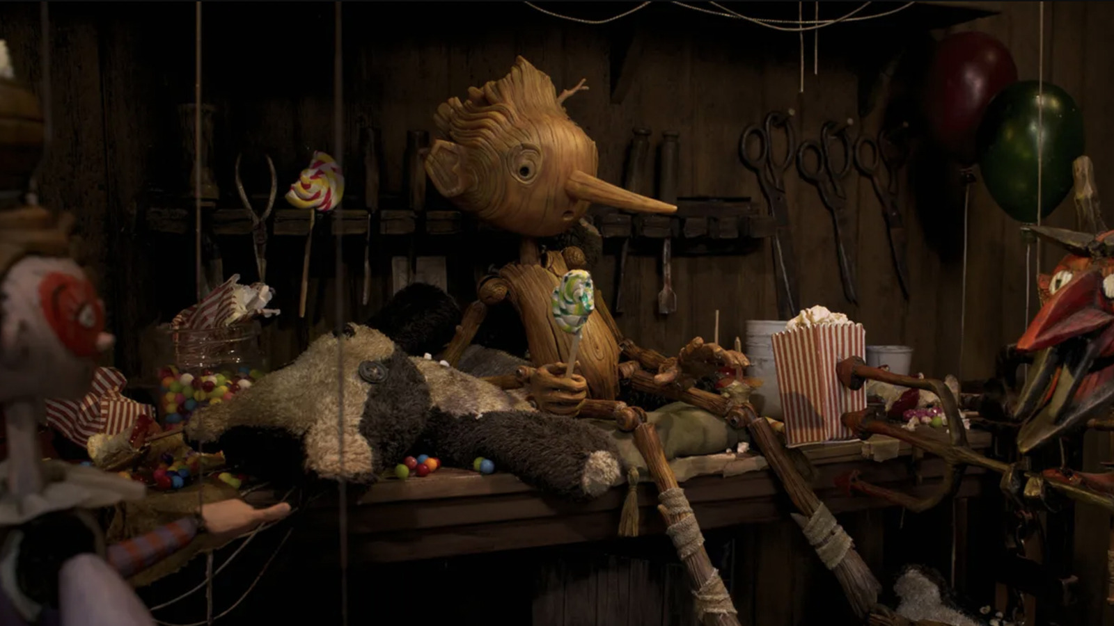 Here's How Guillermo Del Toro's Pinocchio Is Different From Other ...