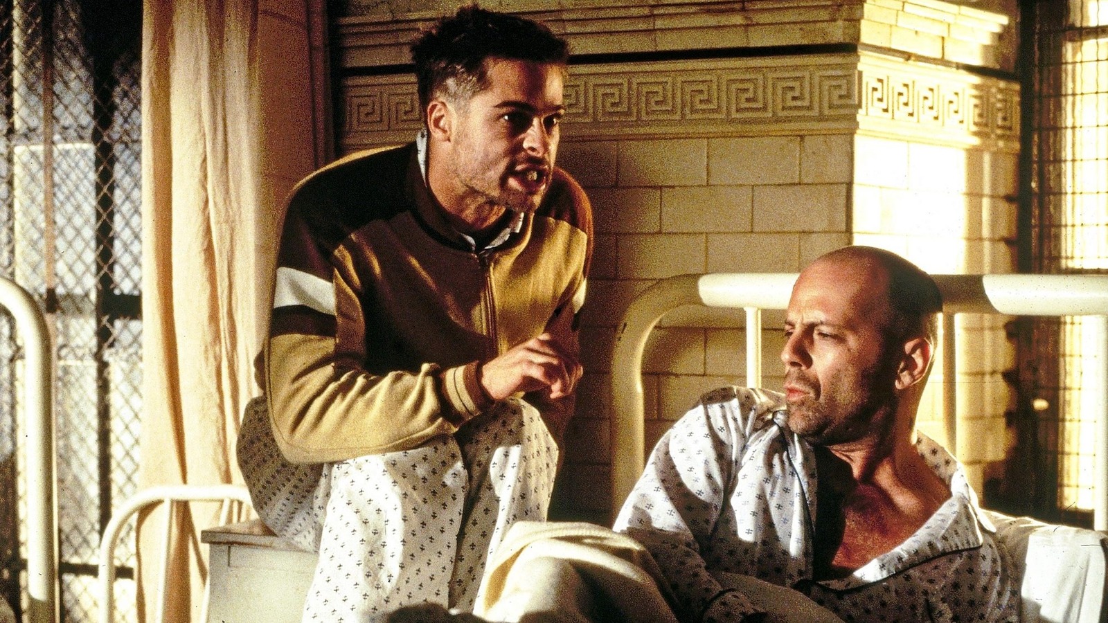 How Terry Gilliam's 12 Monkeys Vision Was Saved By The Film's Cast