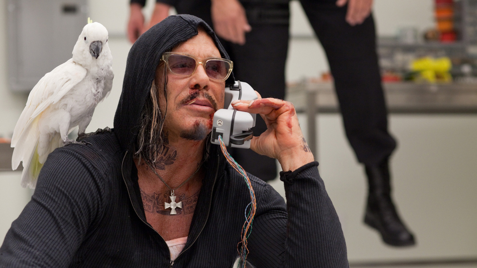 How Tropic Thunder Helped Robert Downey Jr. Recruit Mickey Rourke For ...