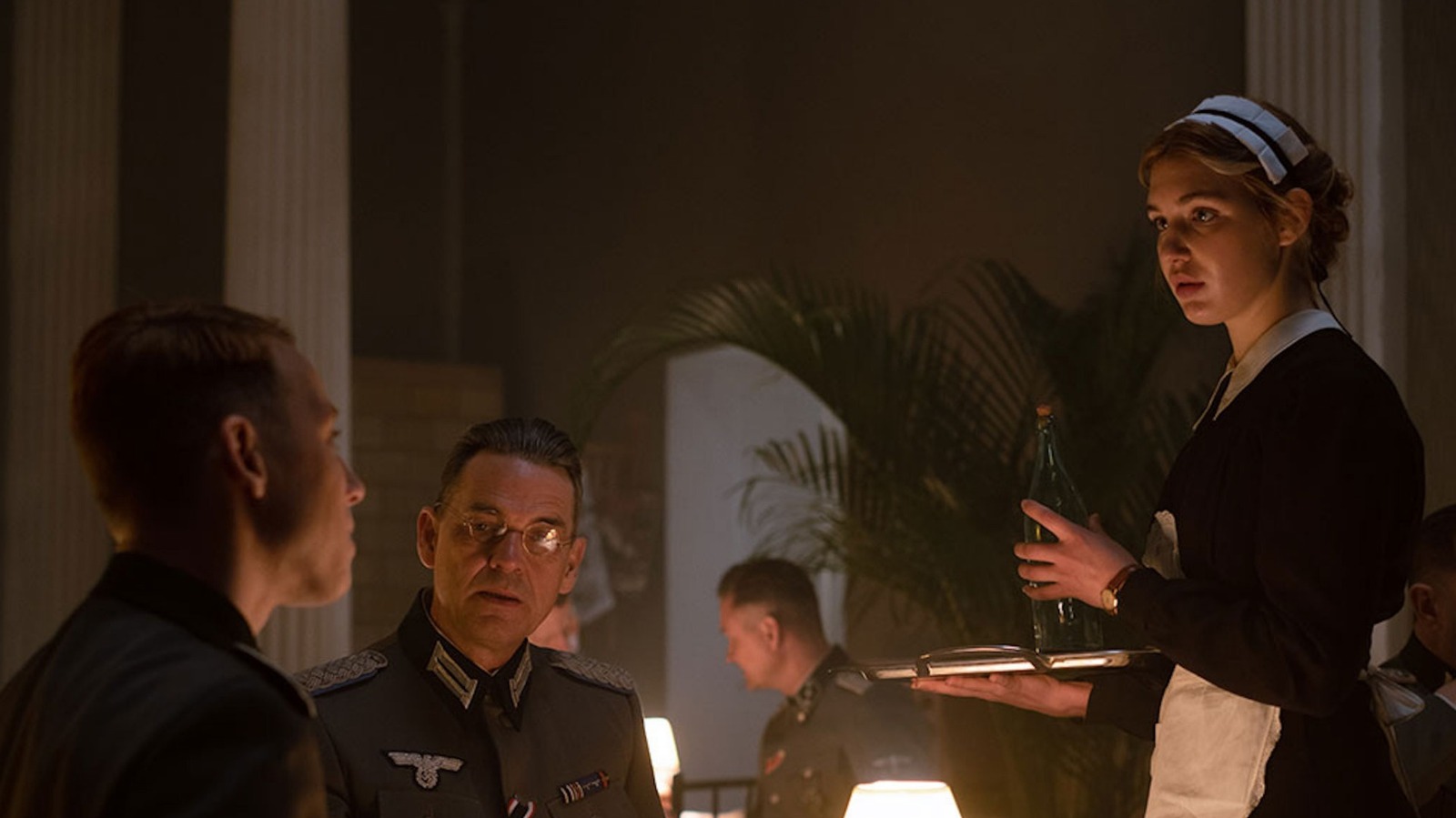 Irena's Vow Review: Sophie Nelisse Proves She's A Star In This ...