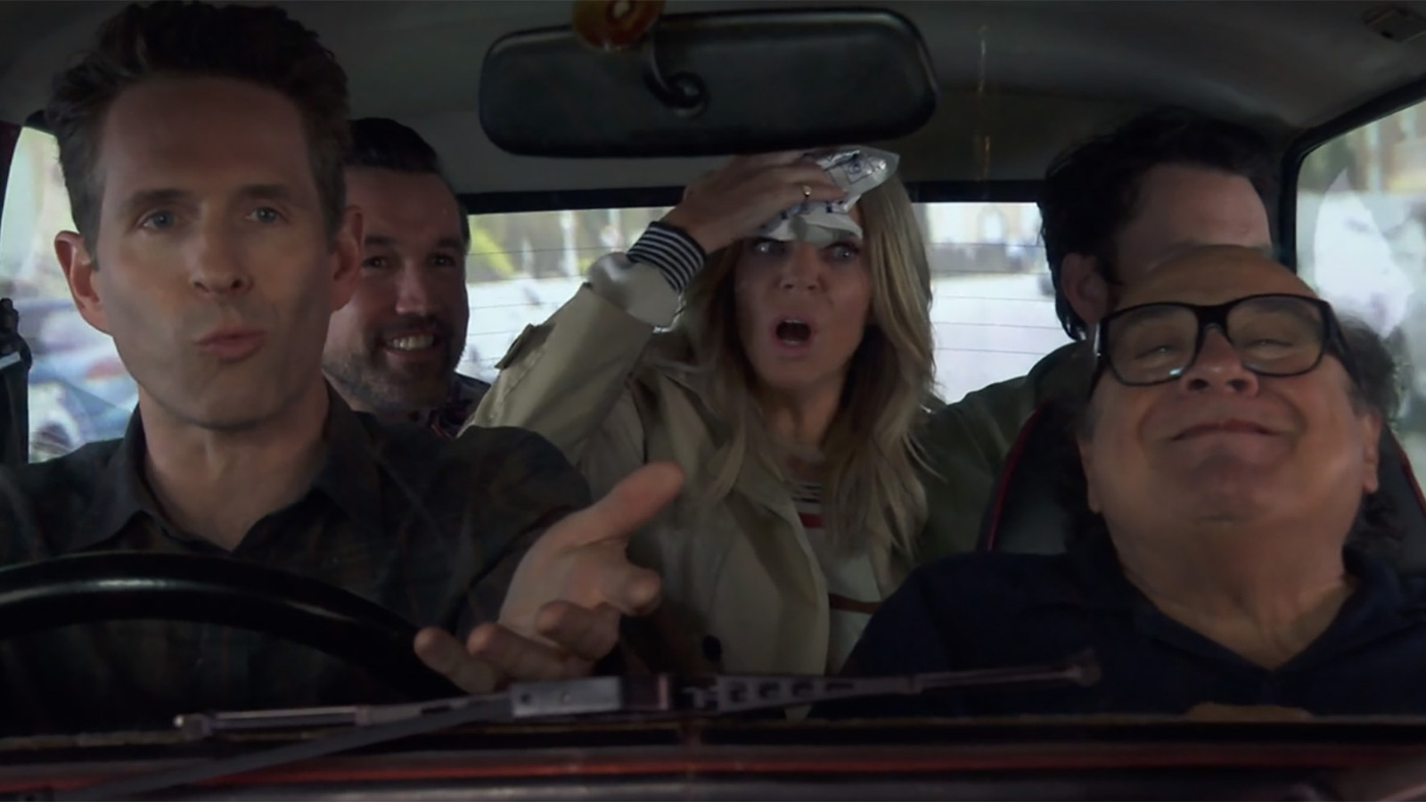 It's Always Sunny In Philadelphia Takes Its Special Brand Of Sunshine ...