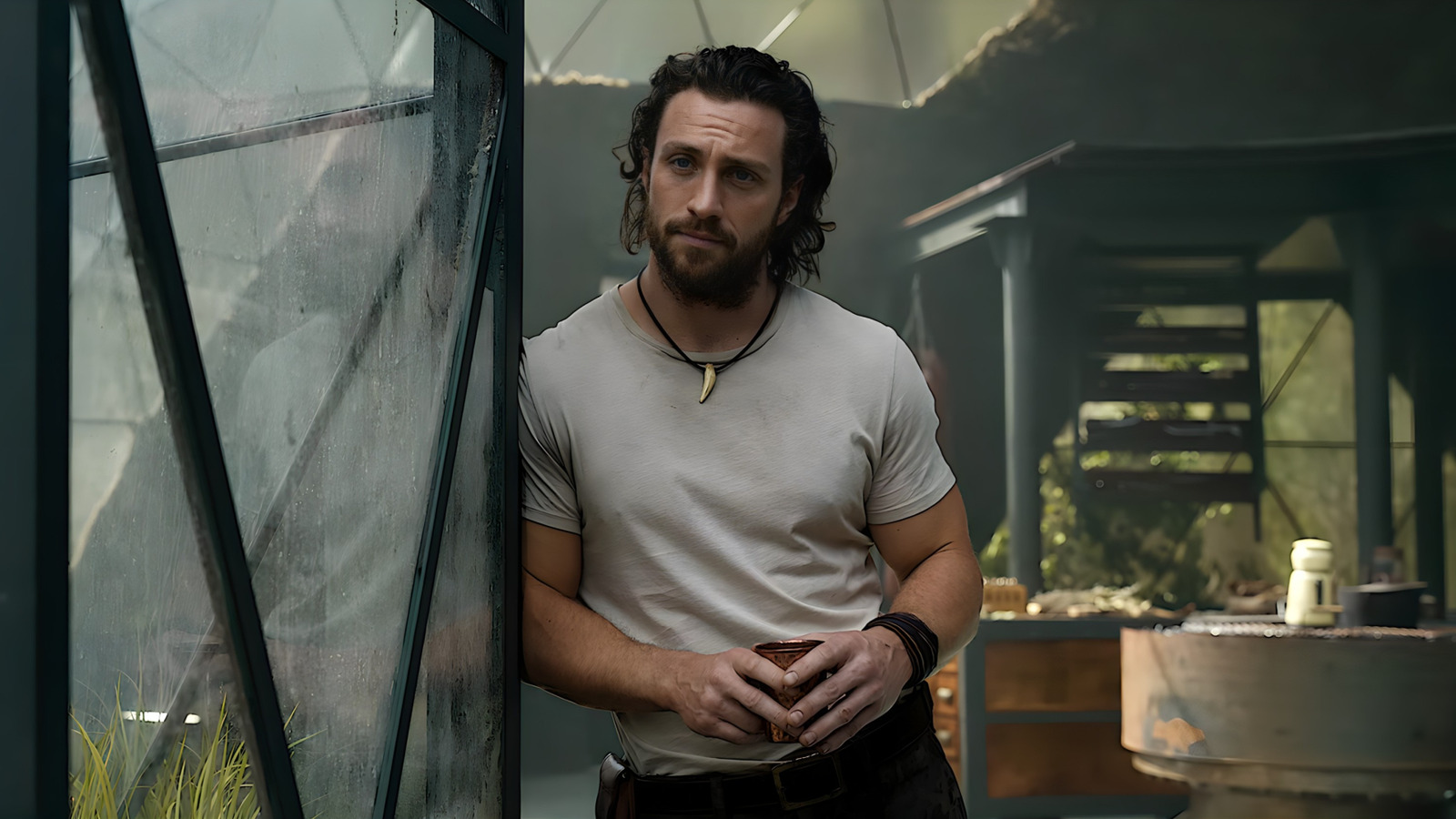 Kraven The Hunter Review: Sony's Spider-Man Villain Movie Is Stupid But ...