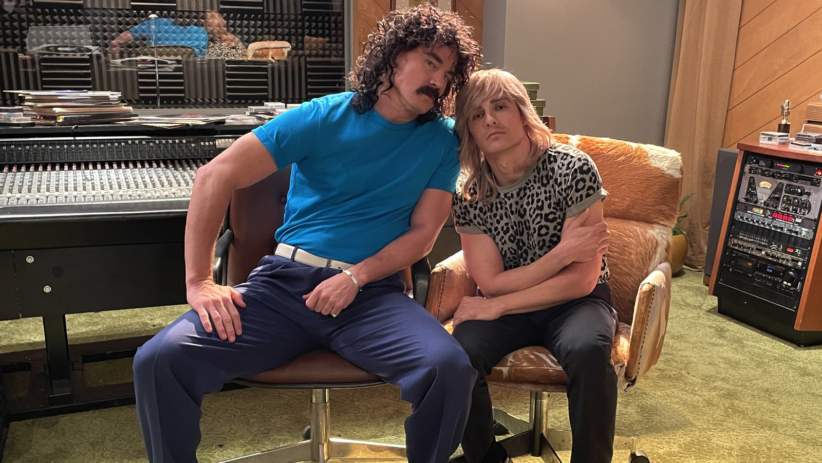 Lord & Miller Still Want To Make A Hall And Oates Biopic Starring Dave ...