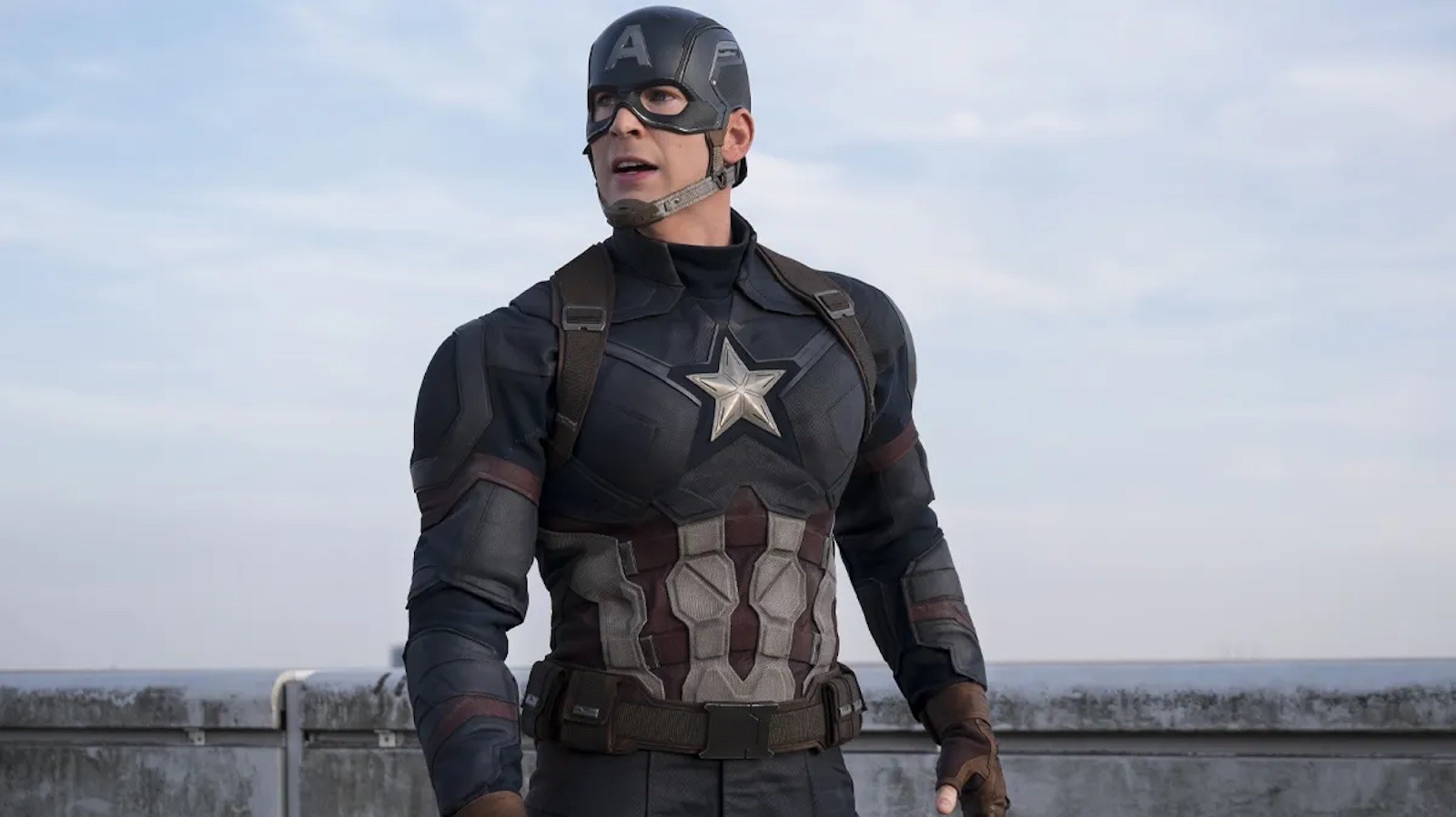 Marvel Molds Normal Actors Into Superhero Shape Using One Controversial ...