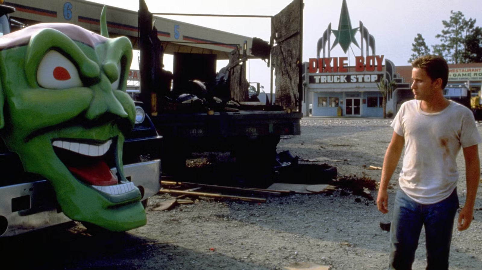 Maximum Overdrive Was Meant To Be In A Stephen King Movie Anthology With Lawnmower Man