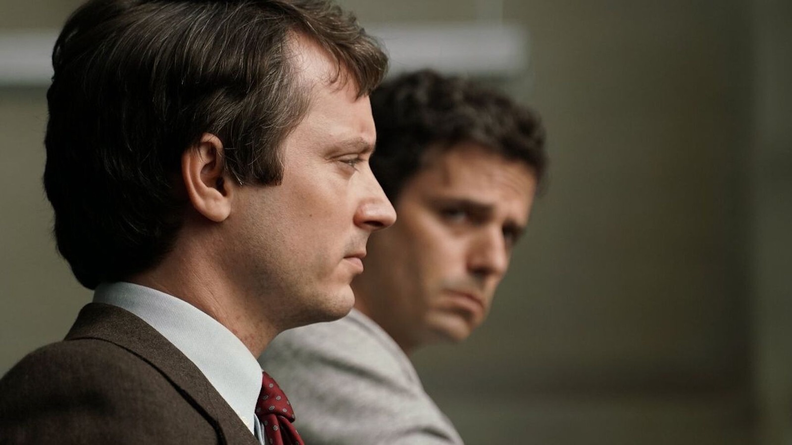 No Man Of God Star Elijah Wood On What It Was Like To Play Ted Bundy's ...