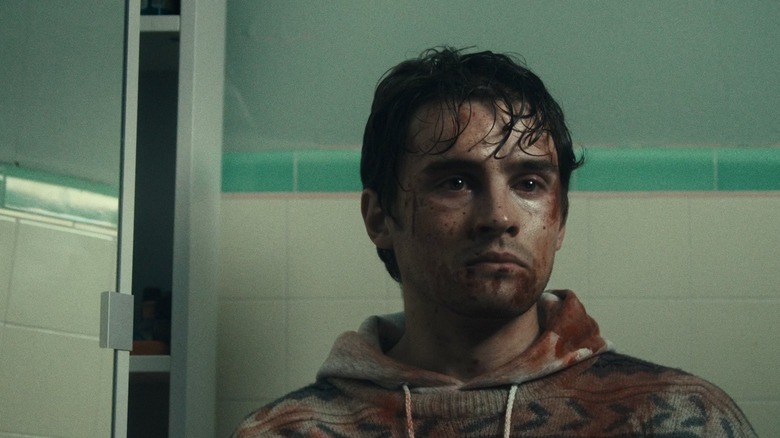 How Obsession's Director Feels About Cut Scenes To Avoid NC-17 Rating ...