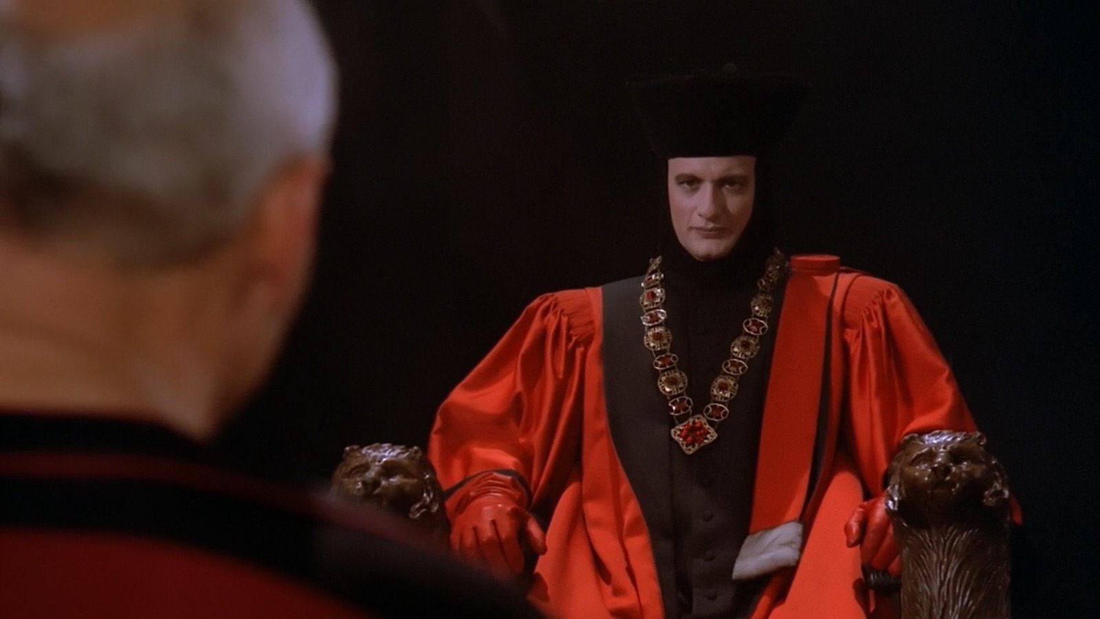 Q's Introduction In Star Trek: The Next Generation Had A More Nefarious ...