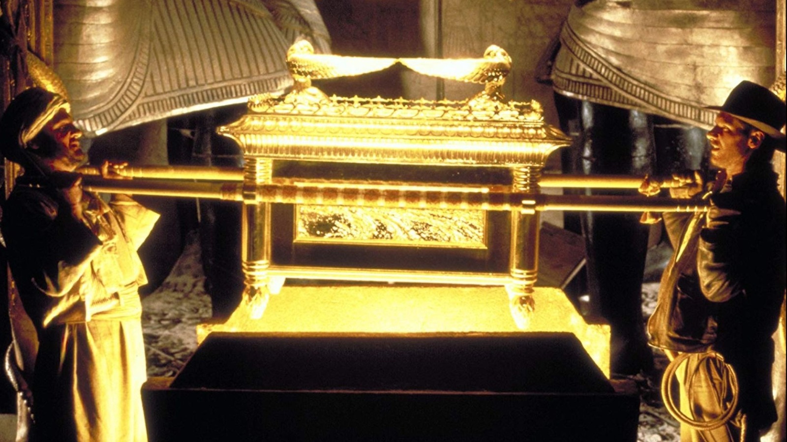 Raiders Of The Lost Ark Ending Explained: More Than A McGuffin