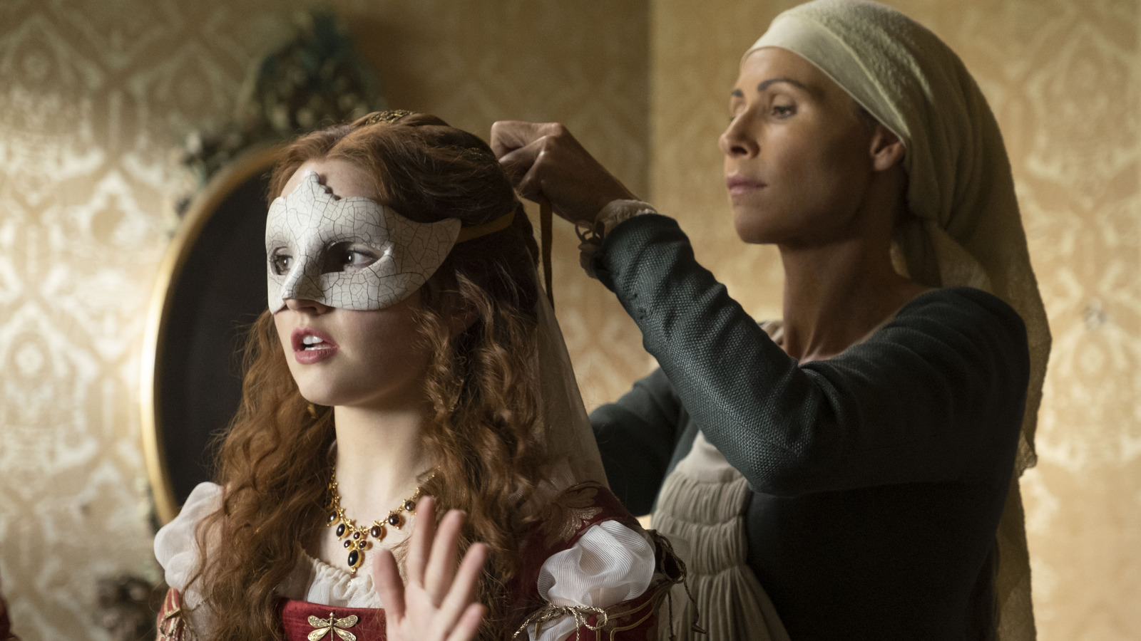 Rosaline Review: A Revisionist Romeo And Juliet Retelling That Could've ...