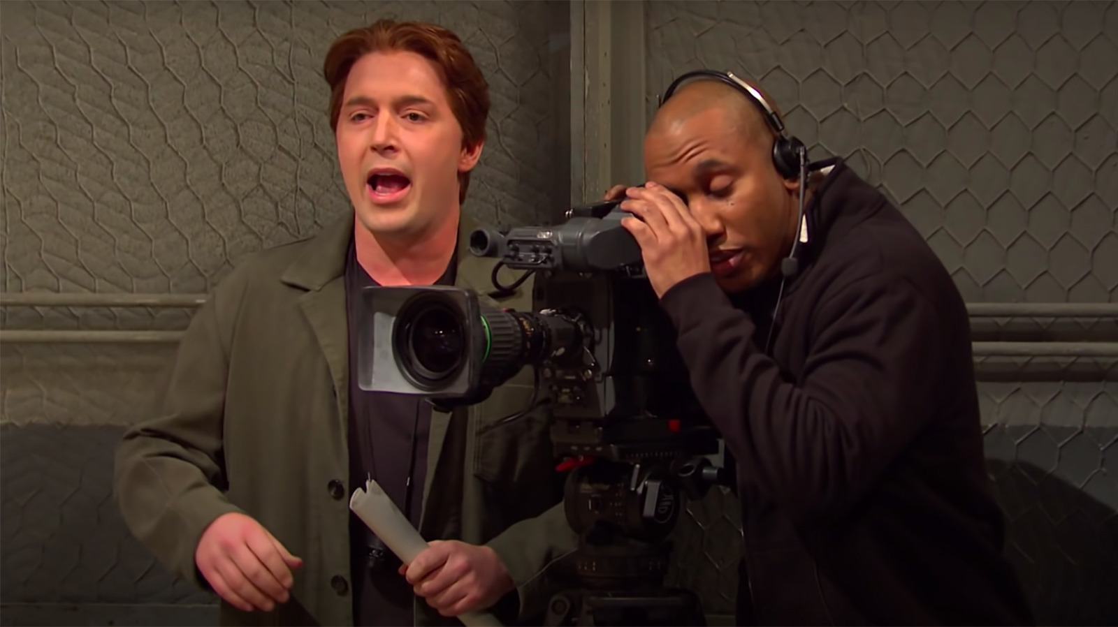 Saturday Night Live Star Beck Bennett Leaving The Show After 8 Seasons