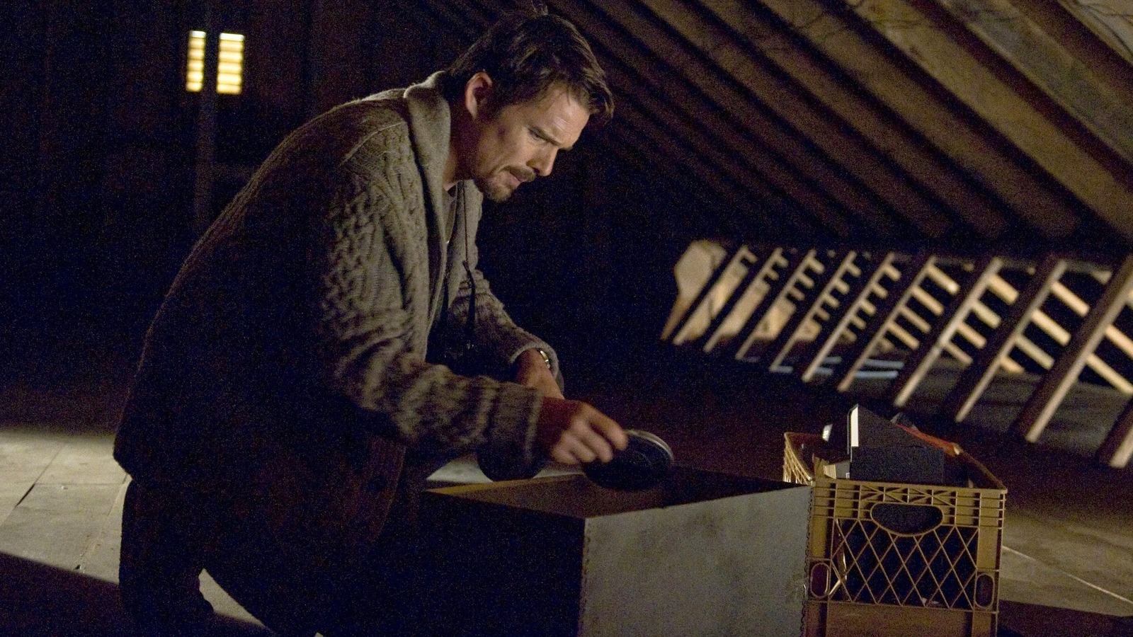 Sinister's Creepy Pool Scene Was Quite The Ordeal For The Actor Playing ...