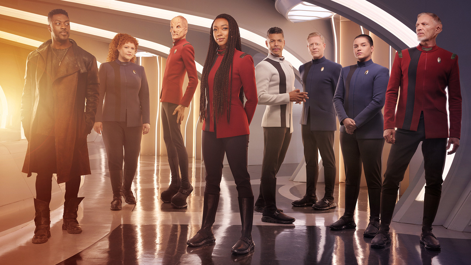 Star Trek: Discovery Showrunner Credits The Show For Revitalizing The ...