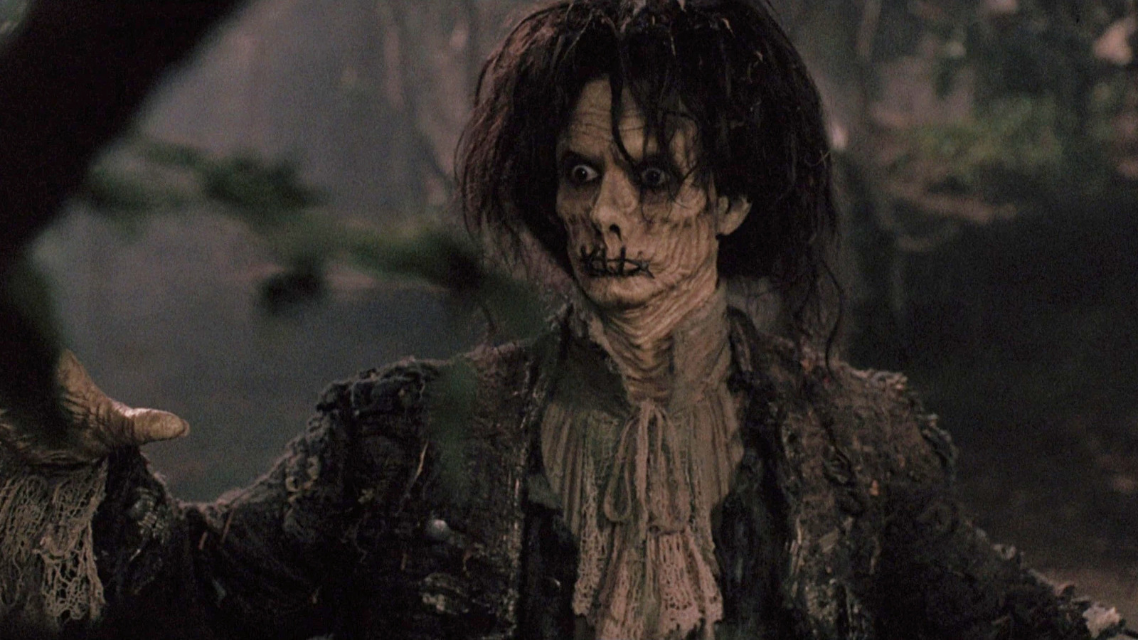 Star Trek's Doug Jones Put Real Insects In His Mouth For Hocus Pocus