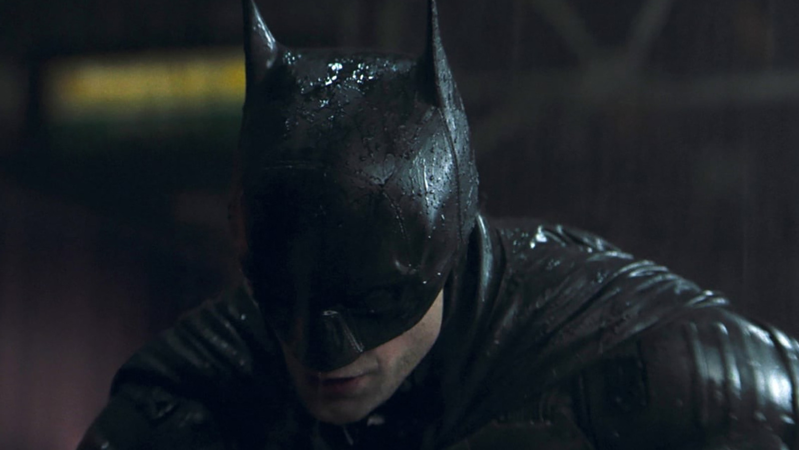 The Art Of The Batman Book Debunks The Internet's Venom Shot Theory