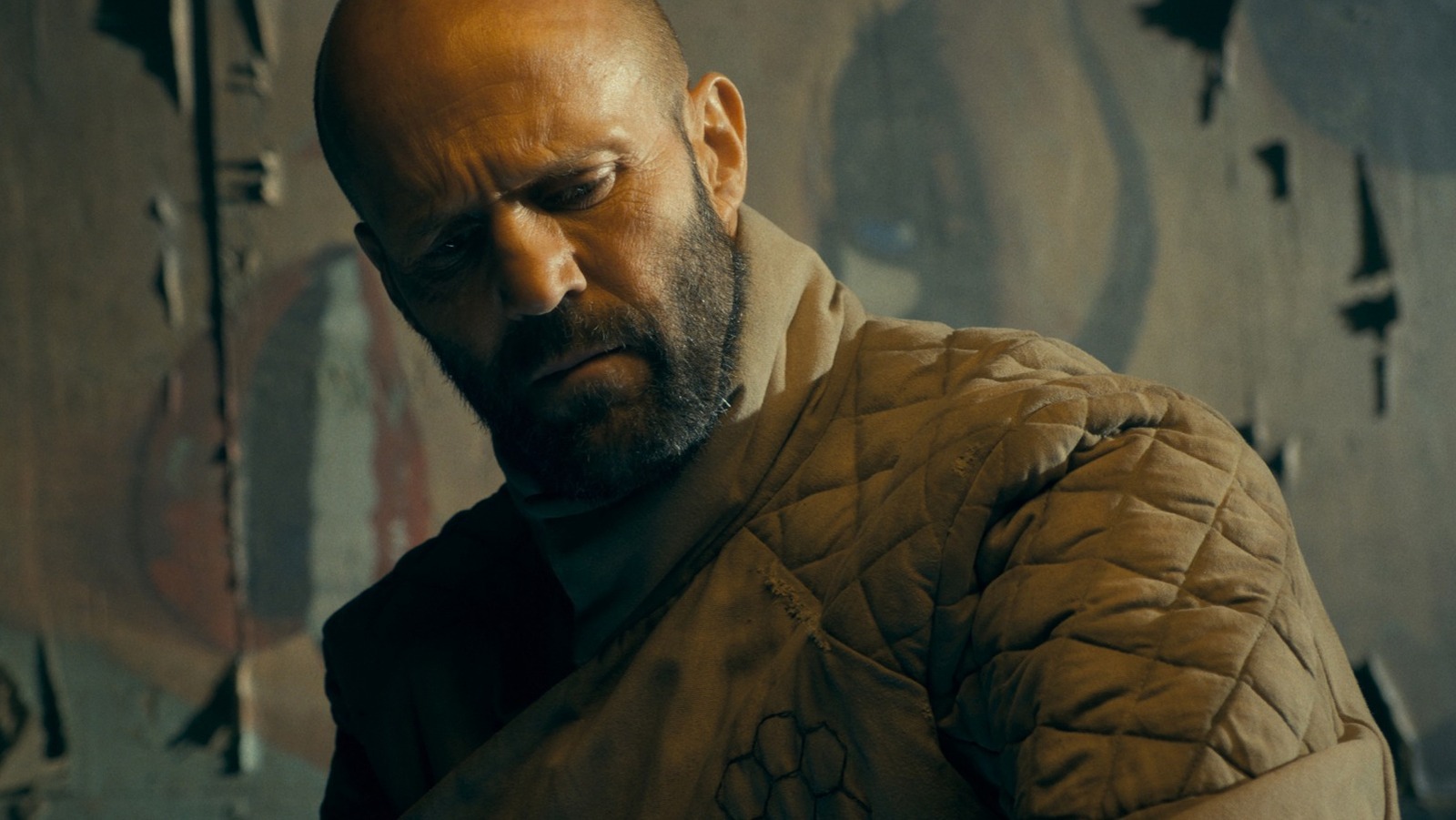 The Beekeeper Review: Jason Statham Stars In His Own Version Of John ...