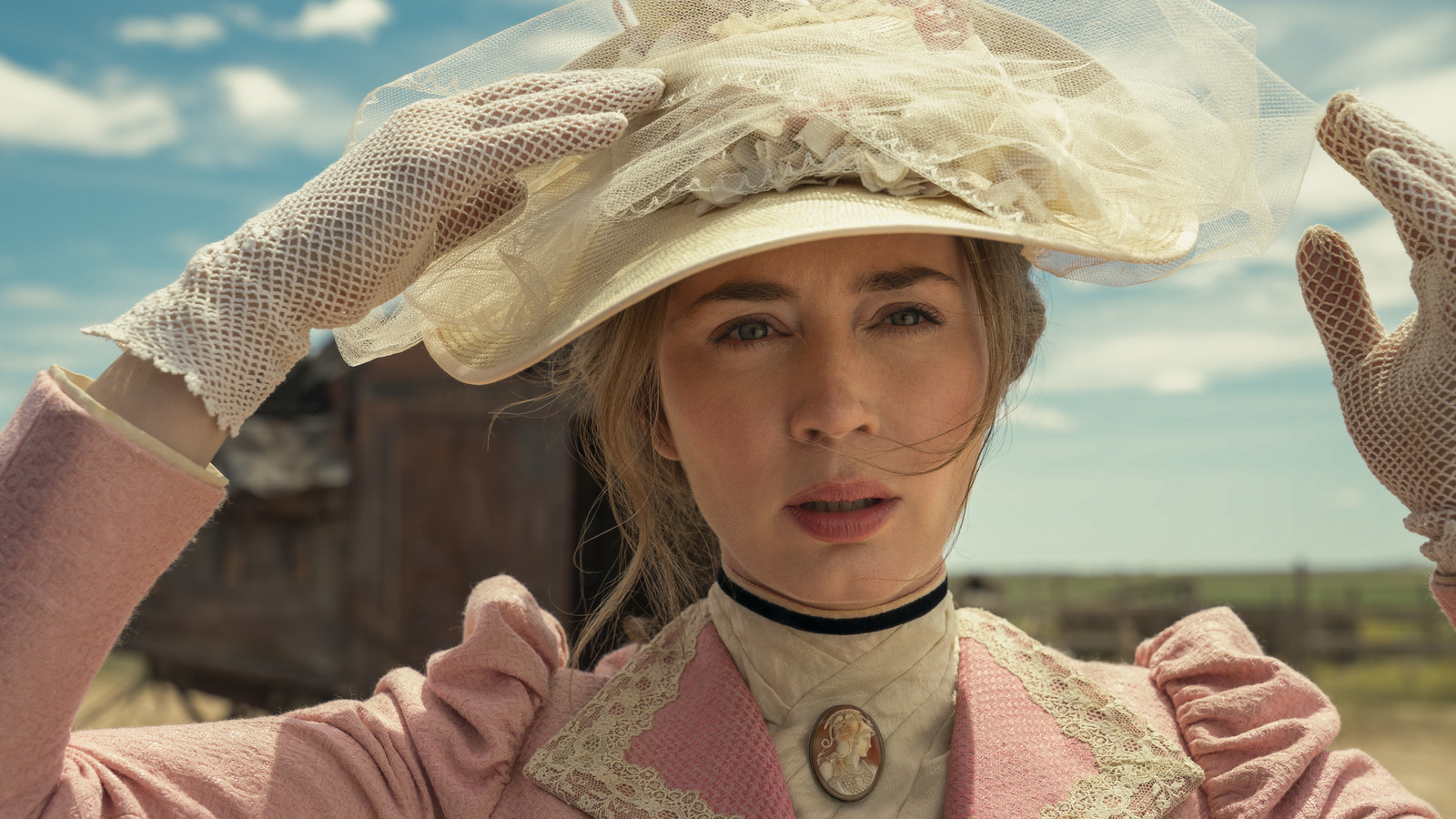 The English Trailer: Emily Blunt Gets Bloody While Hunting For Revenge