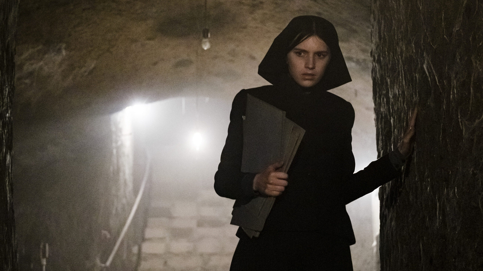 The First Omen Pays Homage To One Of The Greatest Horror Performances ...