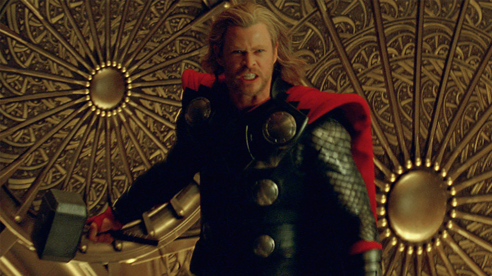 The Infinity Gauntlet Easter Egg You Never Noticed In Thor