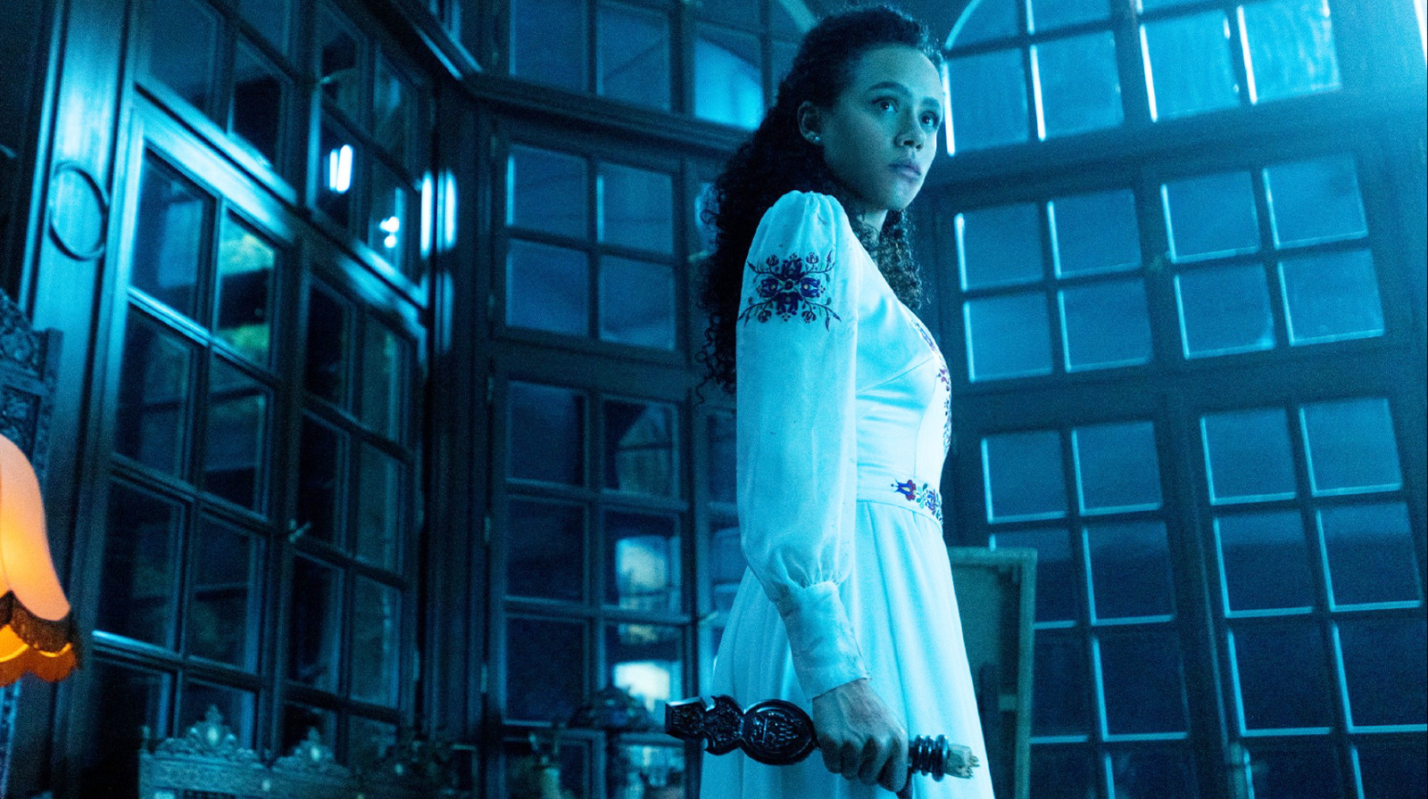 The Invitation Director Jessica M. Thompson Watched 'Every Single ...