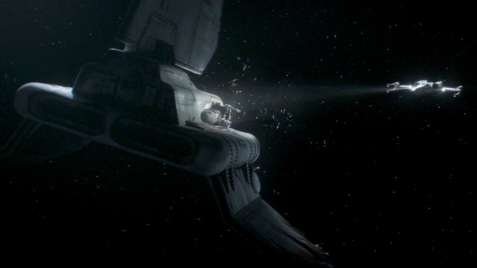 The Mandalorian Season 3 Goes Full Spielberg, Recreates Jaws' Scariest ...