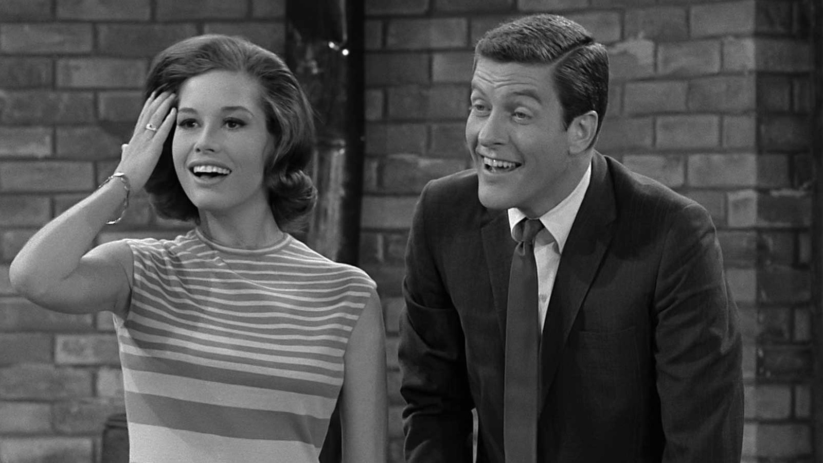 The Only Major Actors Still Alive From The Dick Van Dyke Show