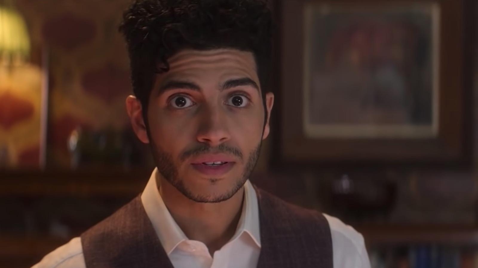 The Royal Treatment Trailer: It's Nice To Know There Are Still Hot ...