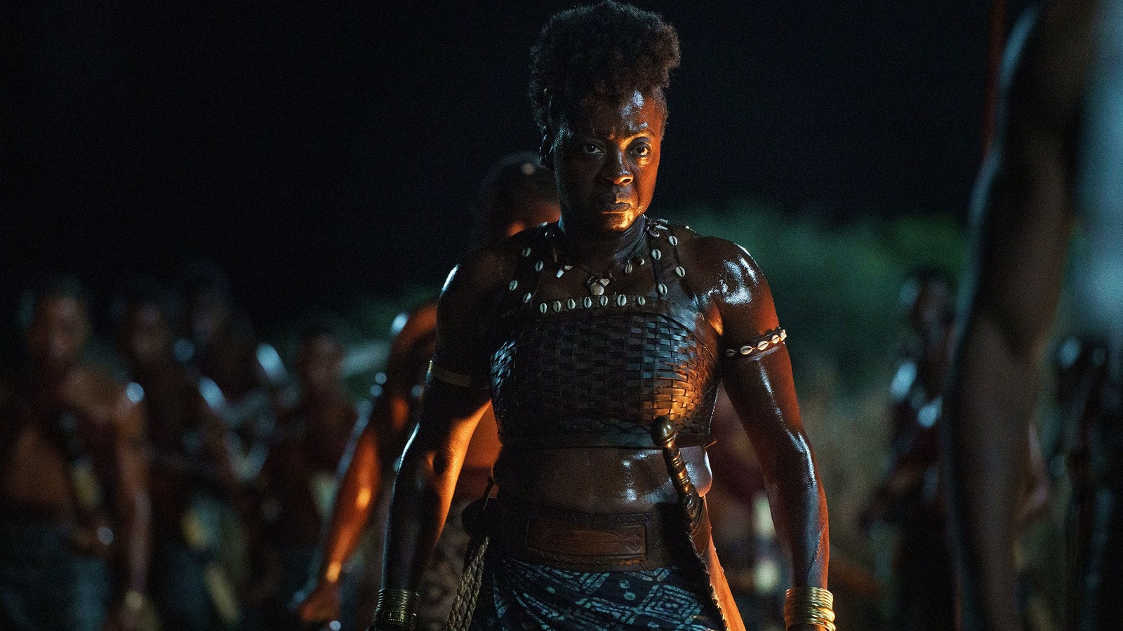 The Woman King Footage Reaction: Viola Davis Gets Badass With Blades As ...