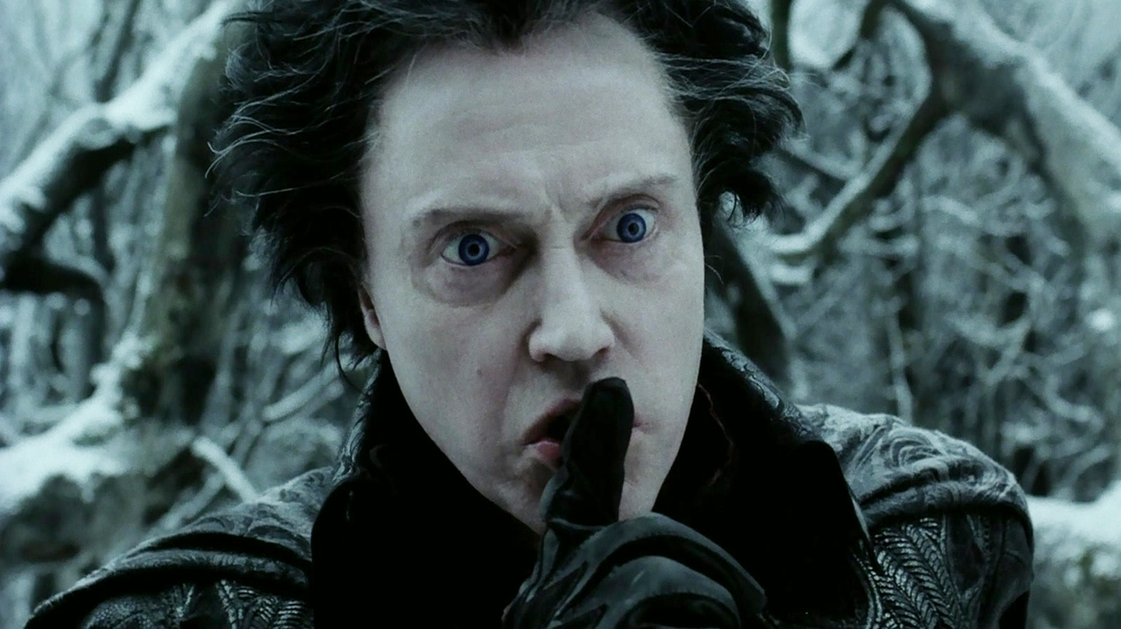 Tim Burton Didn't Know A Legendary Filmmaker Produced Sleepy Hollow ...