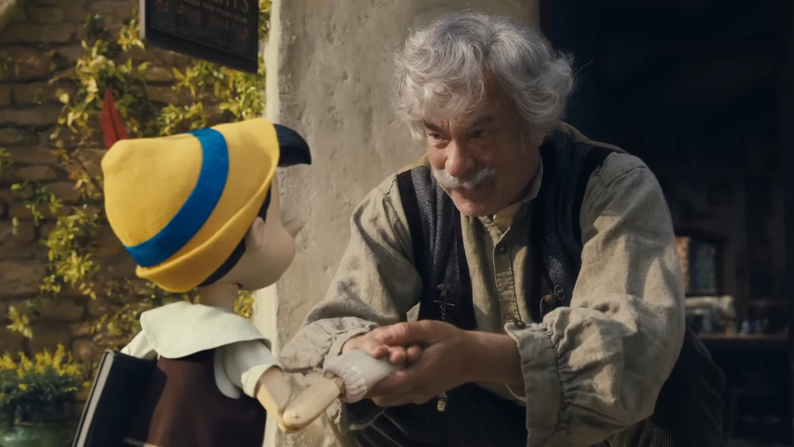 Tom Hanks Has Mixed Feelings About The Idea Of Joining The MCU