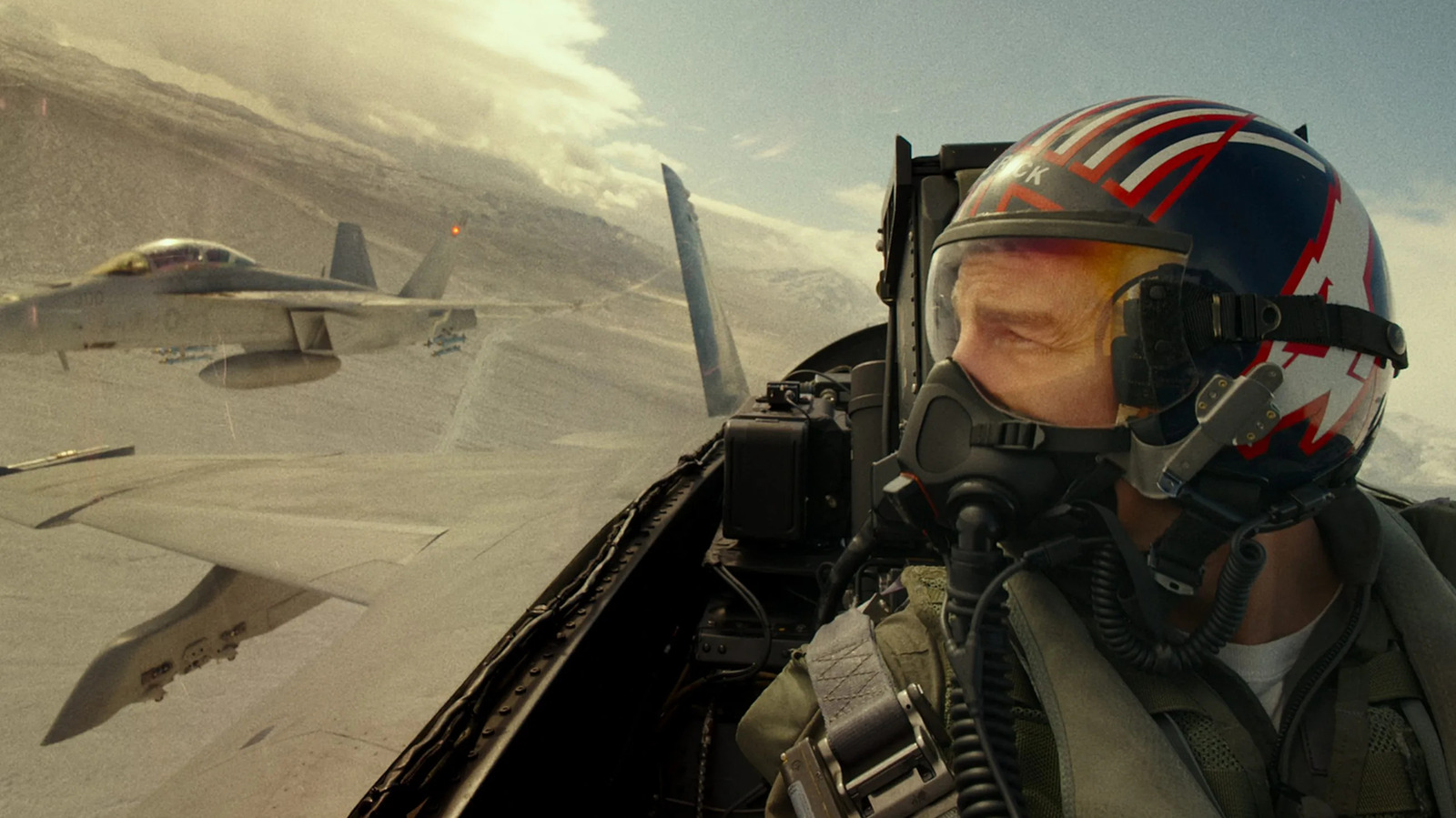 Top Gun: Maverick Sinks Titanic At The Domestic Box Office