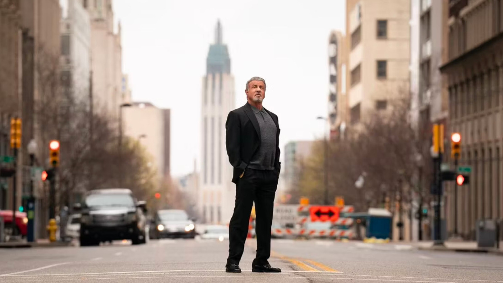 Tulsa King Review: Mobster Sylvester Stallone Wanders Around Punching ...