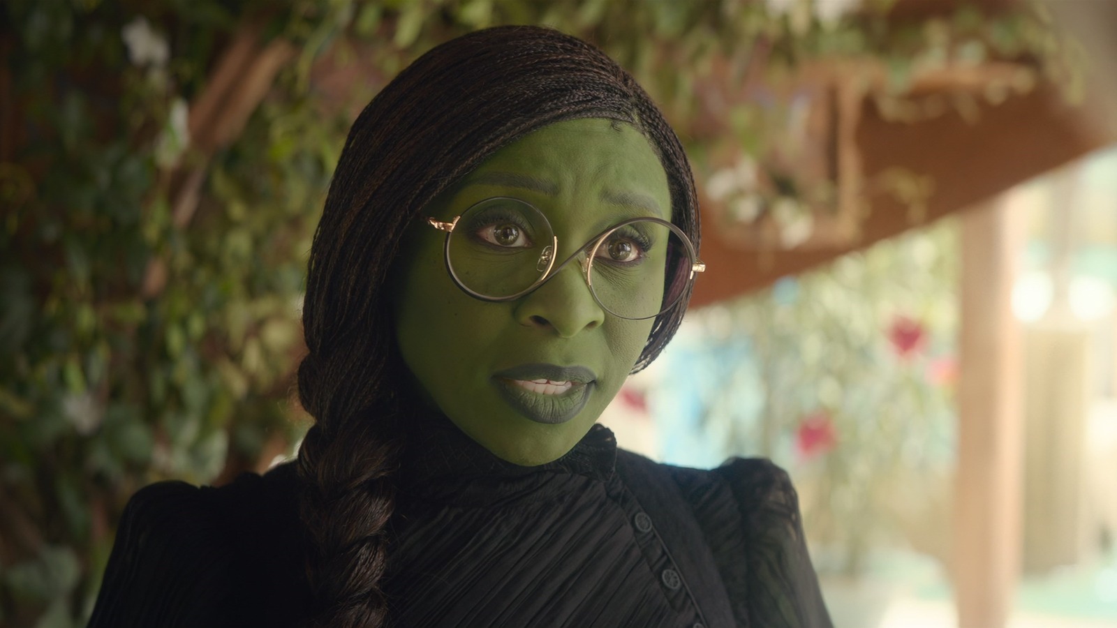 Wicked Footage Reaction: A Gorgeous And Lush Trip To The Land Of Oz ...