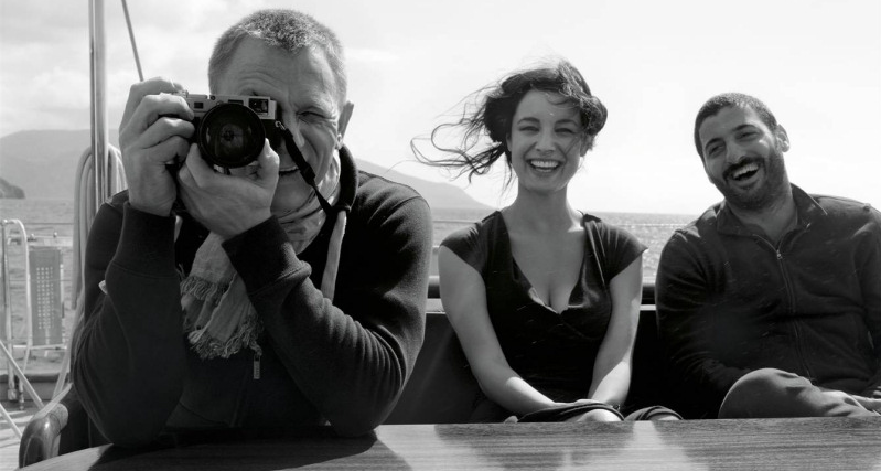 'Skyfall' Banner And Posters Revealed; Check Out New Behind-The-Scenes ...